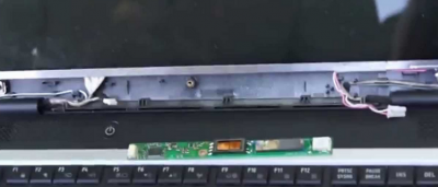 1.2 Compare and contrast the display components of mobile devices ...